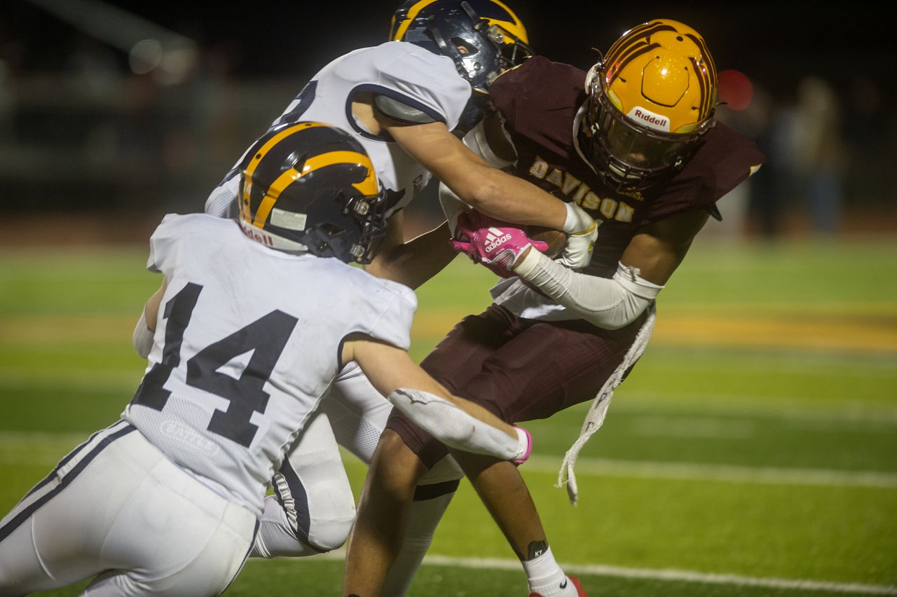 South Dakota High School Football | Live Stream, Scores, Schedule and Playoff Bracket